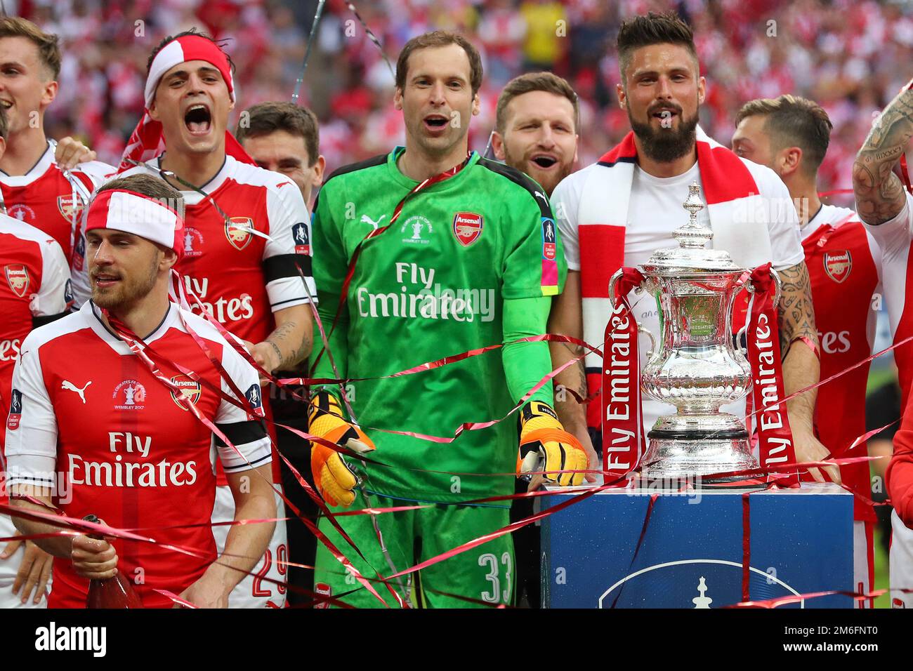 Aaron Ramsey, Granit Xhaka, Petr Cech and Olivier Giroud of Arsenal ...