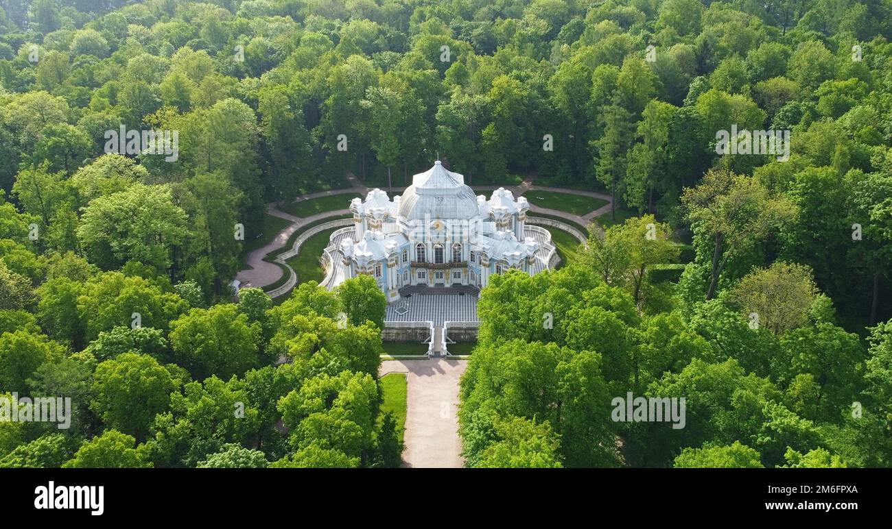 Walk eye hi-res stock photography and images - Alamy