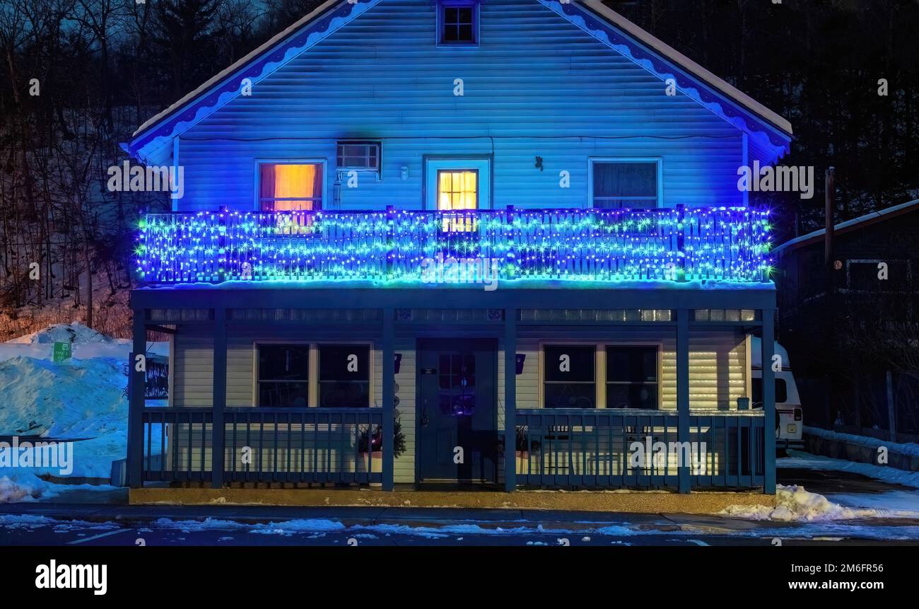 1987 Robert R. Anderson building, now a popular restaurant, Tangled up ...