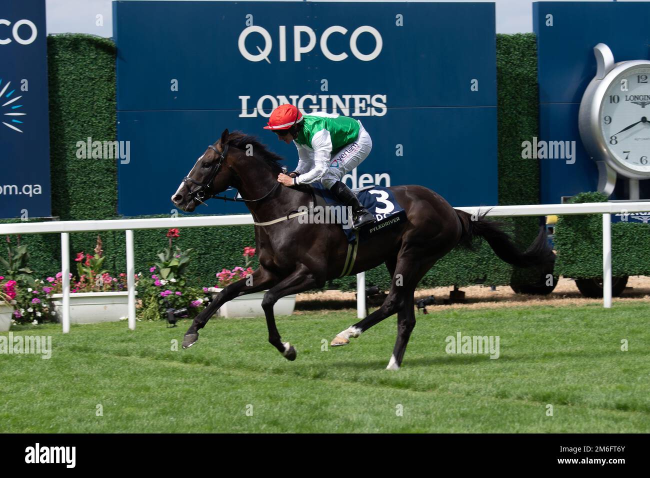 Maureen devlin hi-res stock photography and images - Alamy