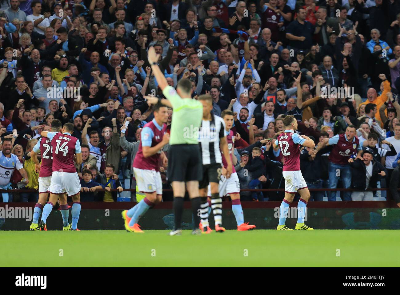 Disallowed goal hi-res stock photography and images - Alamy