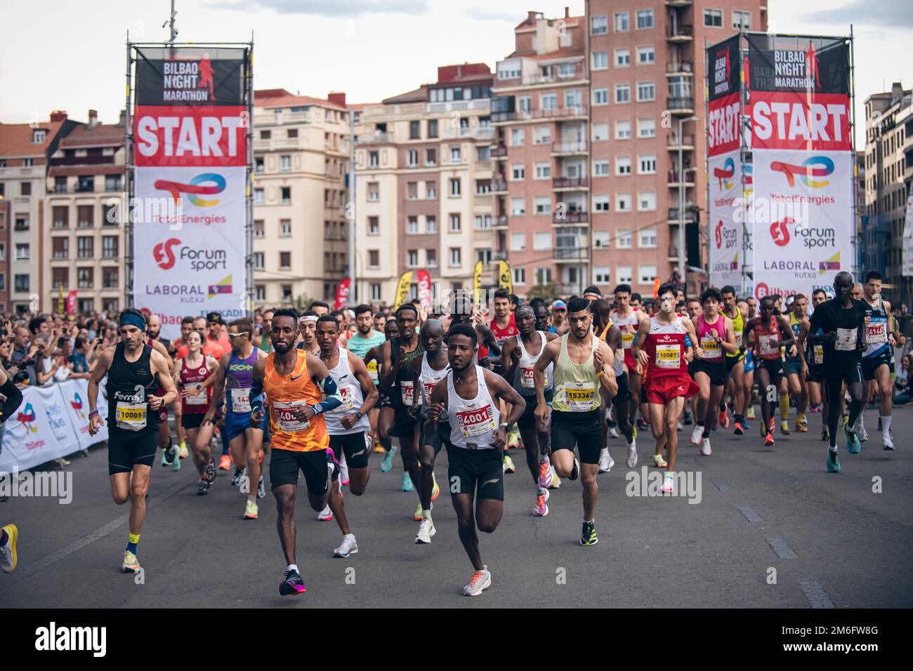 Bilbao night marathon hi-res stock photography and images - Alamy