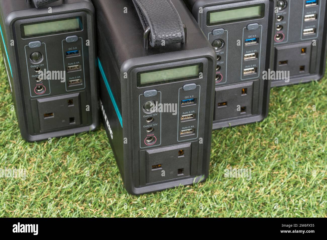 Solar battery unit hi-res stock photography and images - Alamy