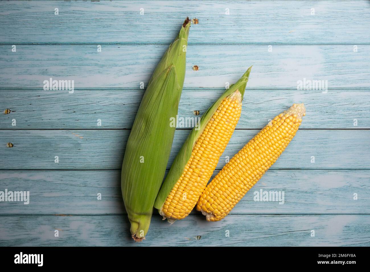 Flat corn hi-res stock photography and images - Alamy