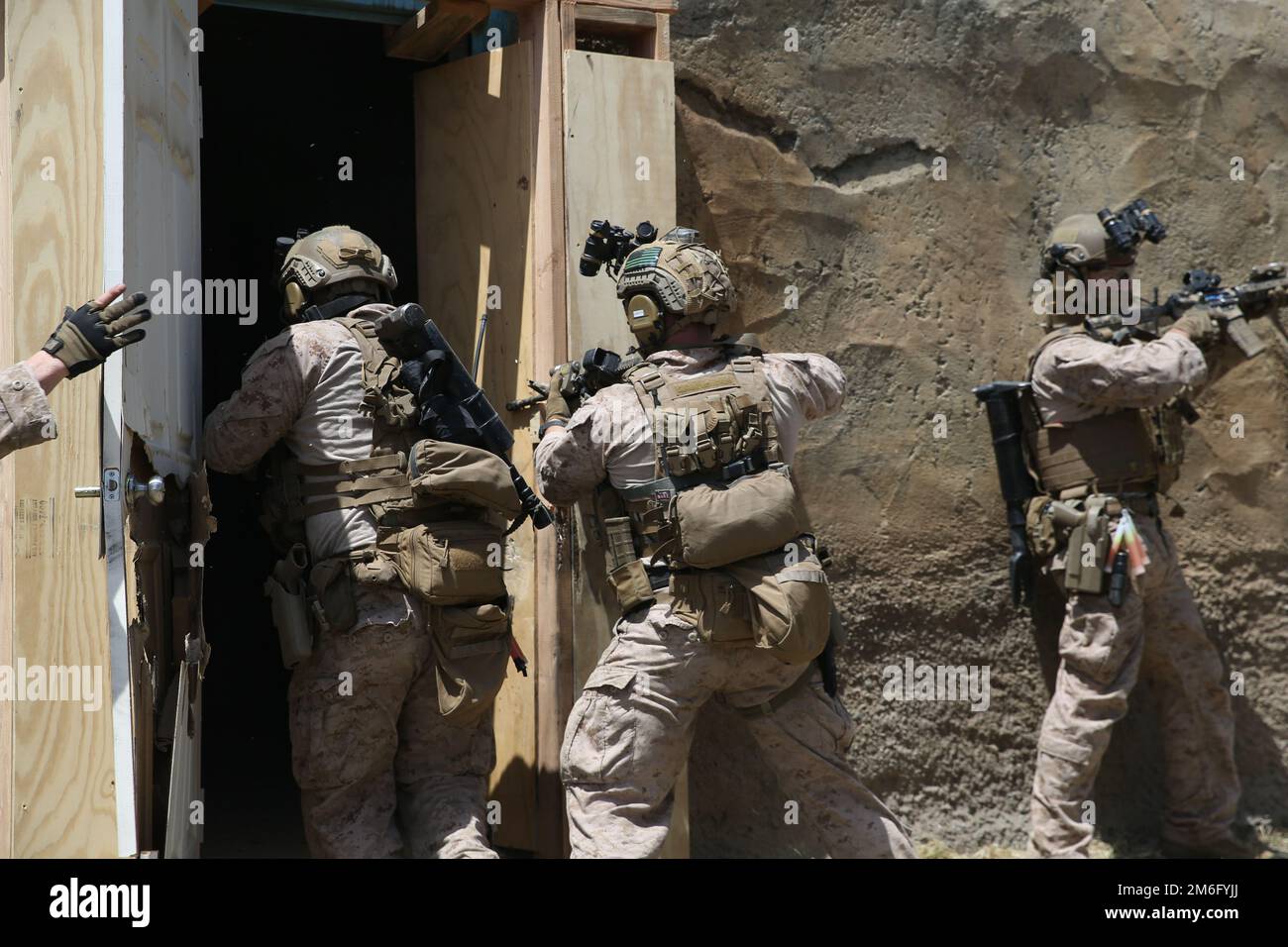 U.S. Marines with Maritime Raid Force, 13th Marine Expeditionary Unit ...