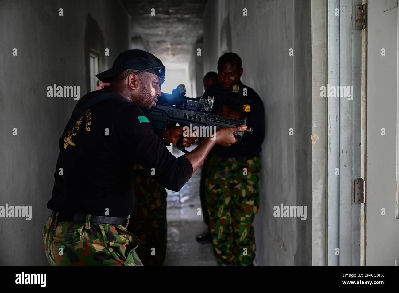 Nigerian navy special forces hi-res stock photography and images - Alamy