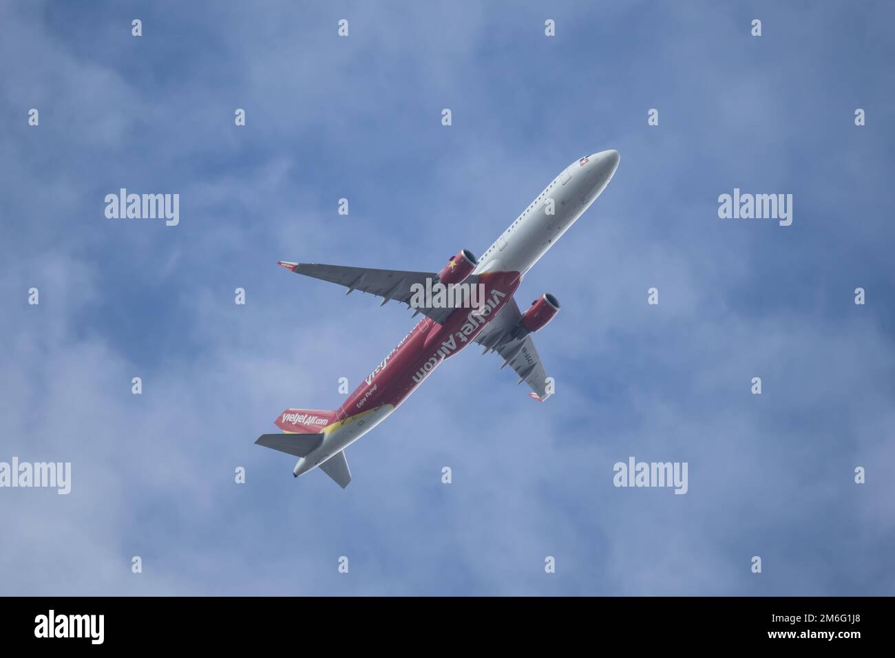 Chiangmai, Thailand - November 19 2022: VN-A643 Airbus A321-200 of ...