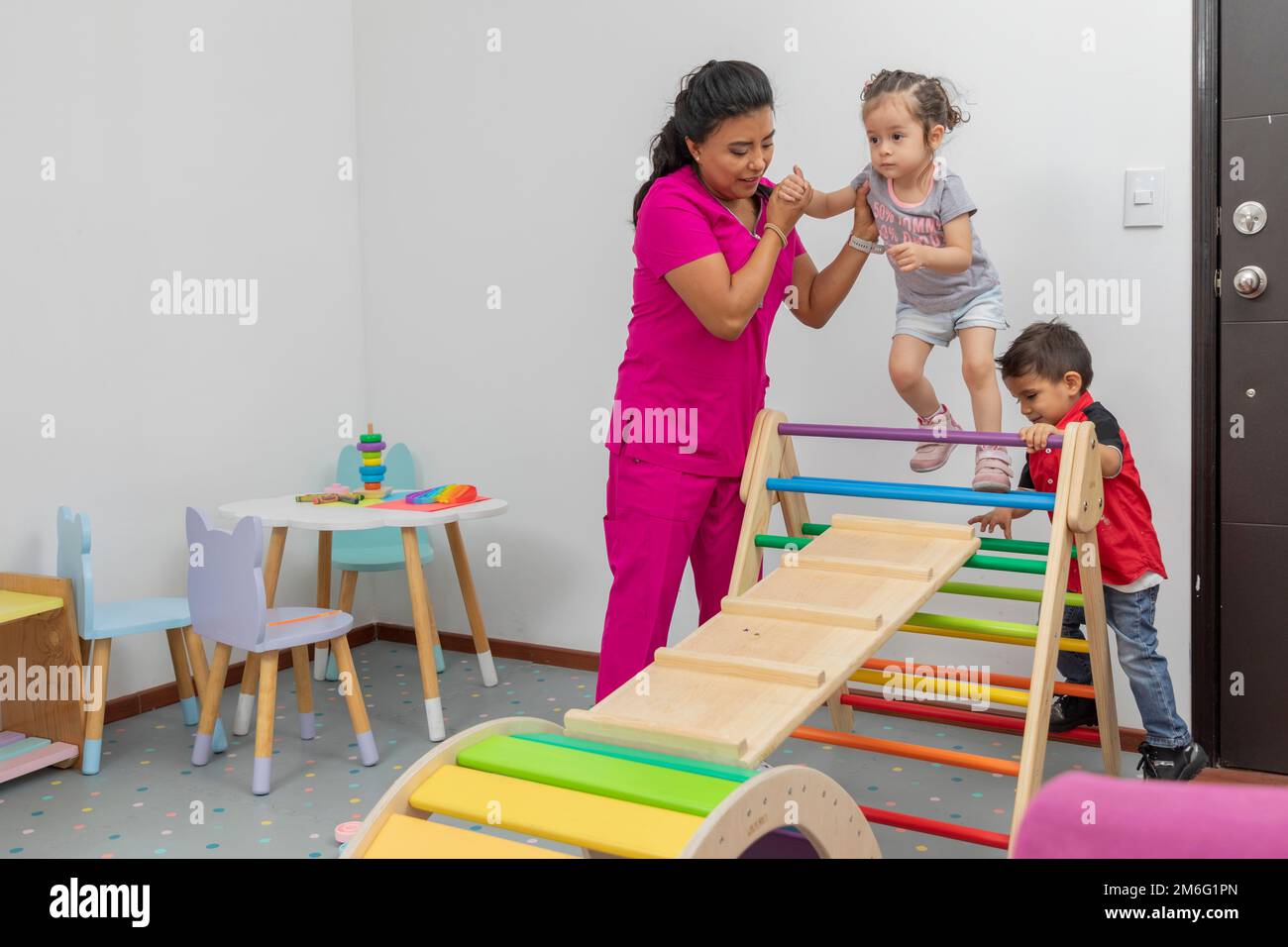 Boy girl playing doctor hi-res stock photography and images - Alamy