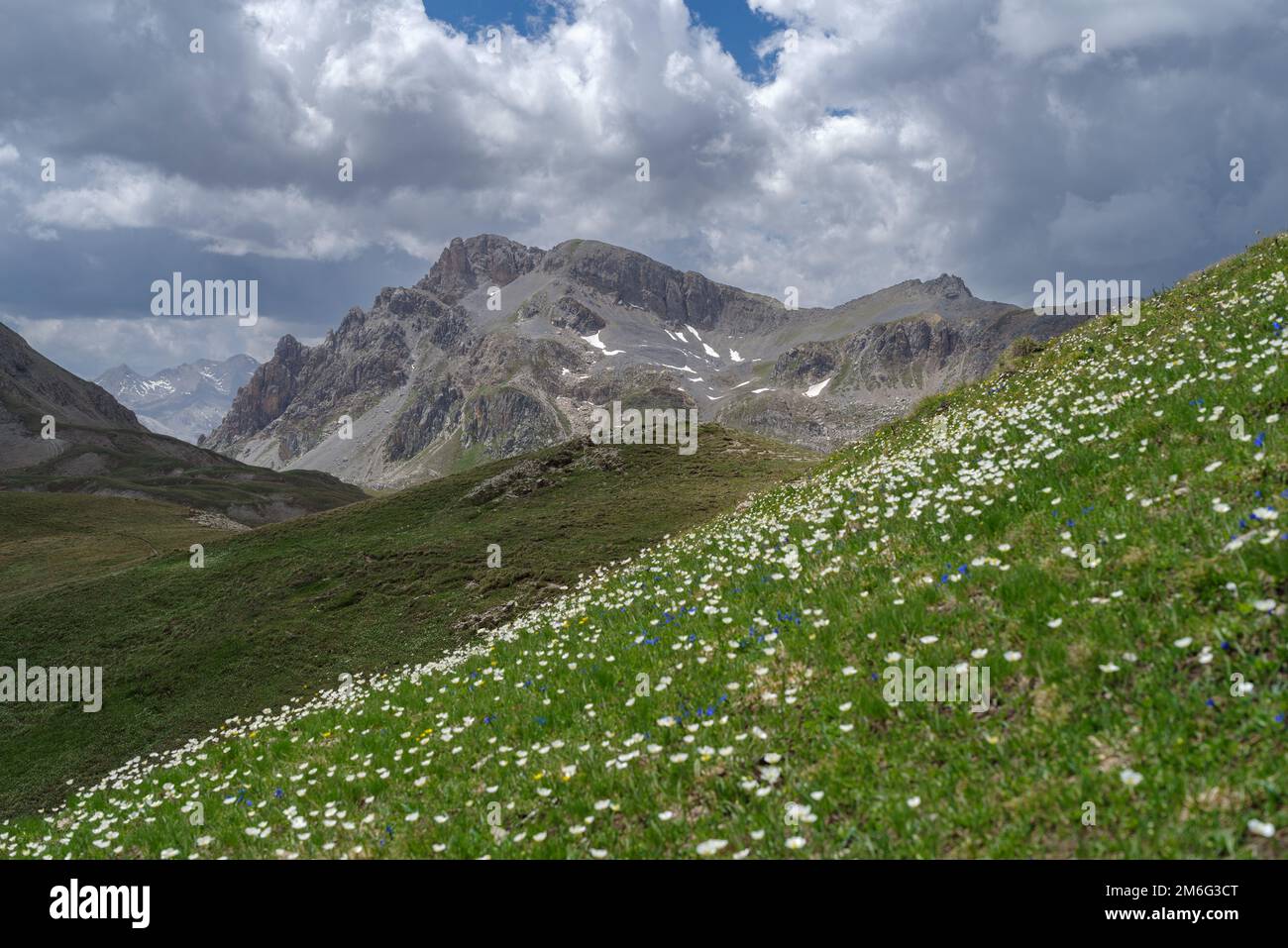 Scenic Alpine landscape in Maira valley, Italian Cottian Alps, Piedmont ...