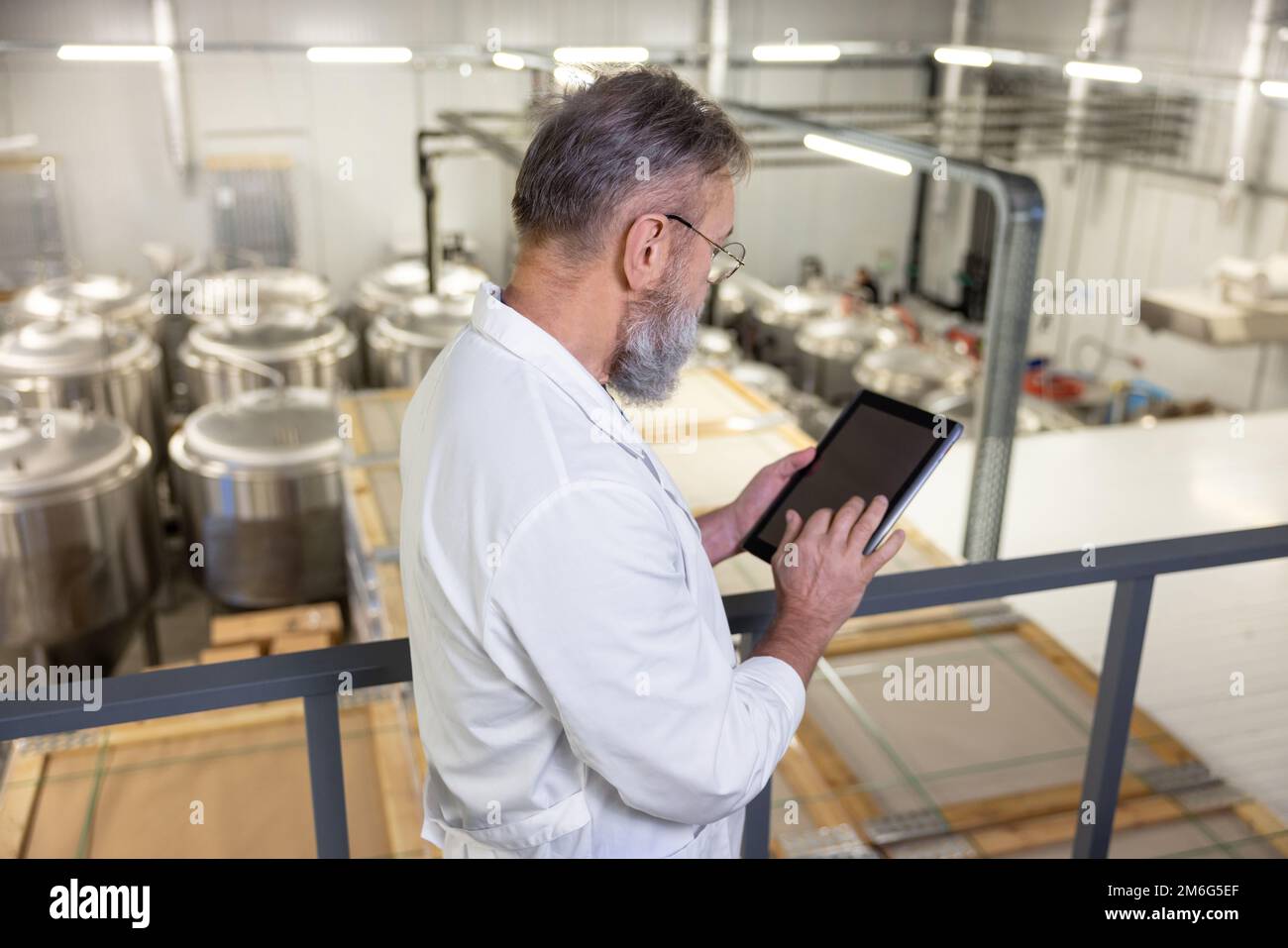Fermentation vat lab hi-res stock photography and images - Alamy