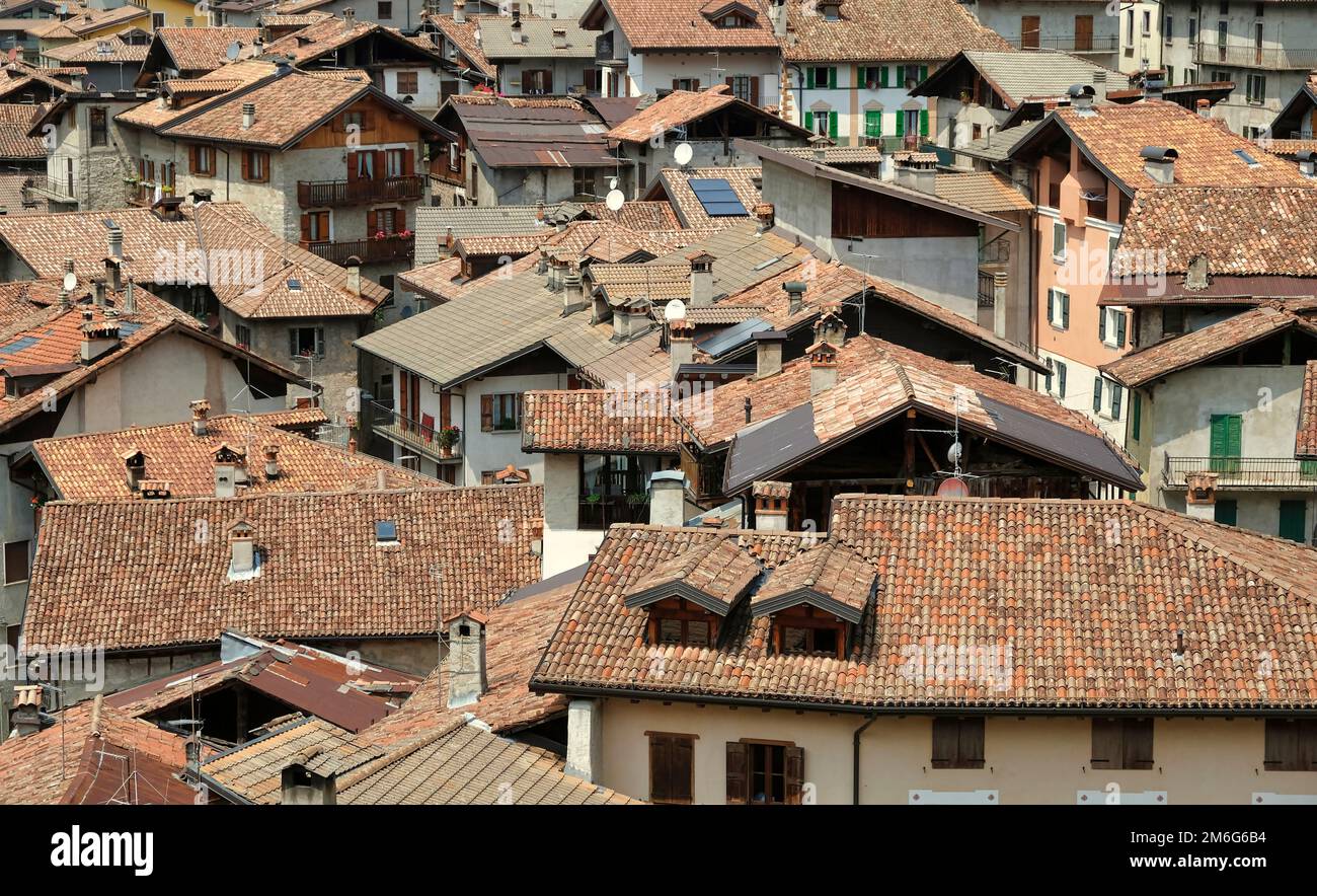 Italian village layout hi-res stock photography and images - Alamy