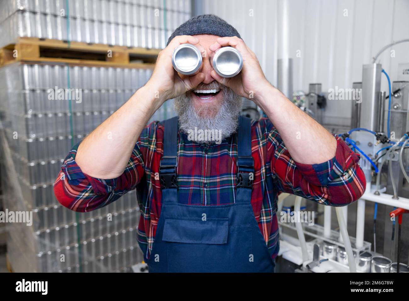 Factory fun hi-res stock photography and images - Alamy