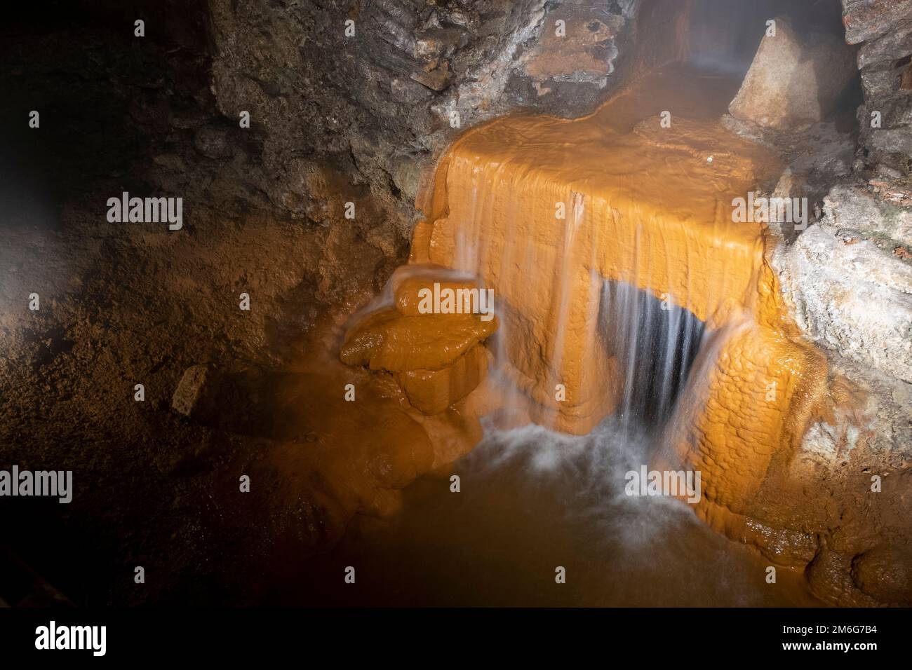 Roman baths sacred spring hi-res stock photography and images - Alamy