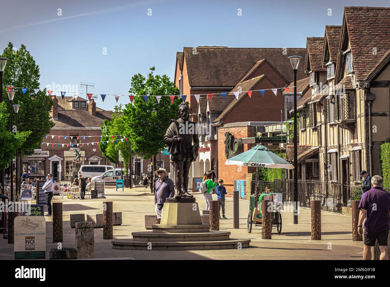 Stratton upon Avon - May 27 2022: Old Town of Stratton upon Avon ...