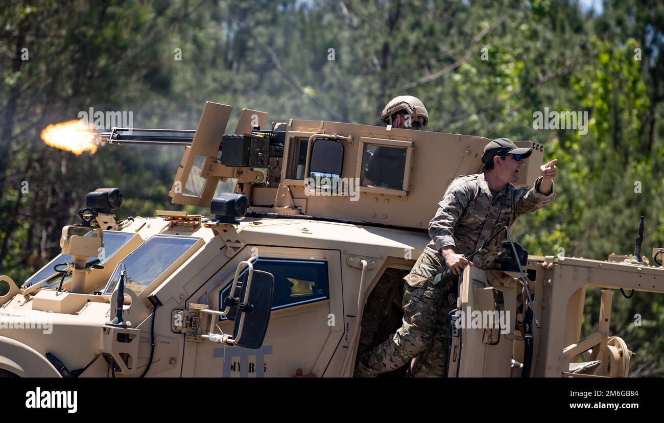Soldiers from the Alabama National Guard's 31st CBRN Brigade and ...