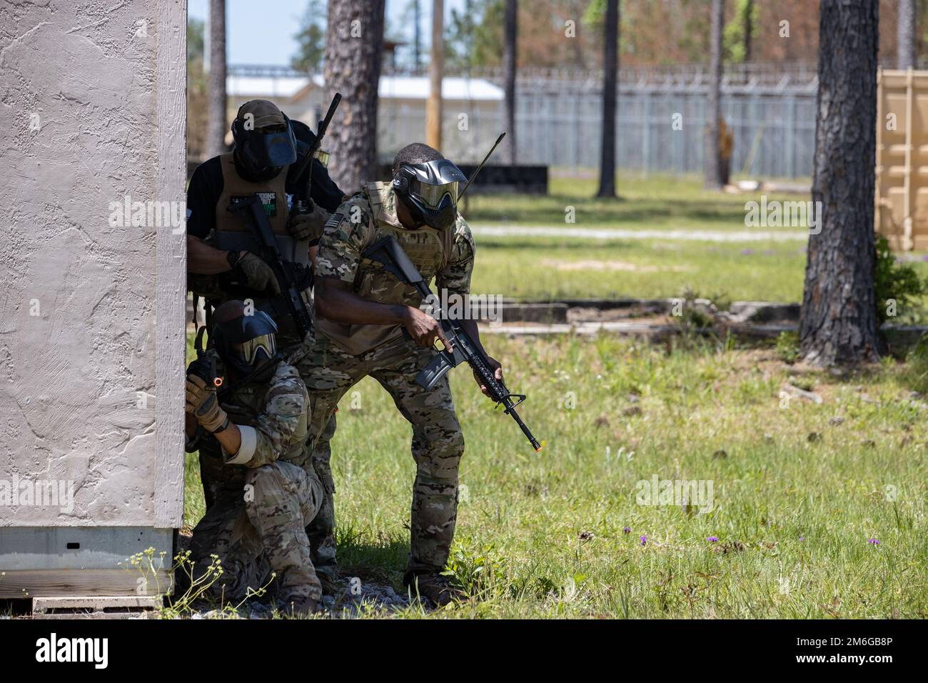 Soldiers from the Alabama National Guard's 31st CBRN Brigade and ...