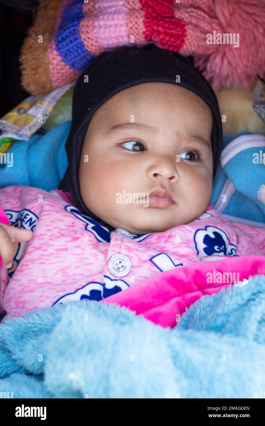 Indian boy looking hi-res stock photography and images - Alamy