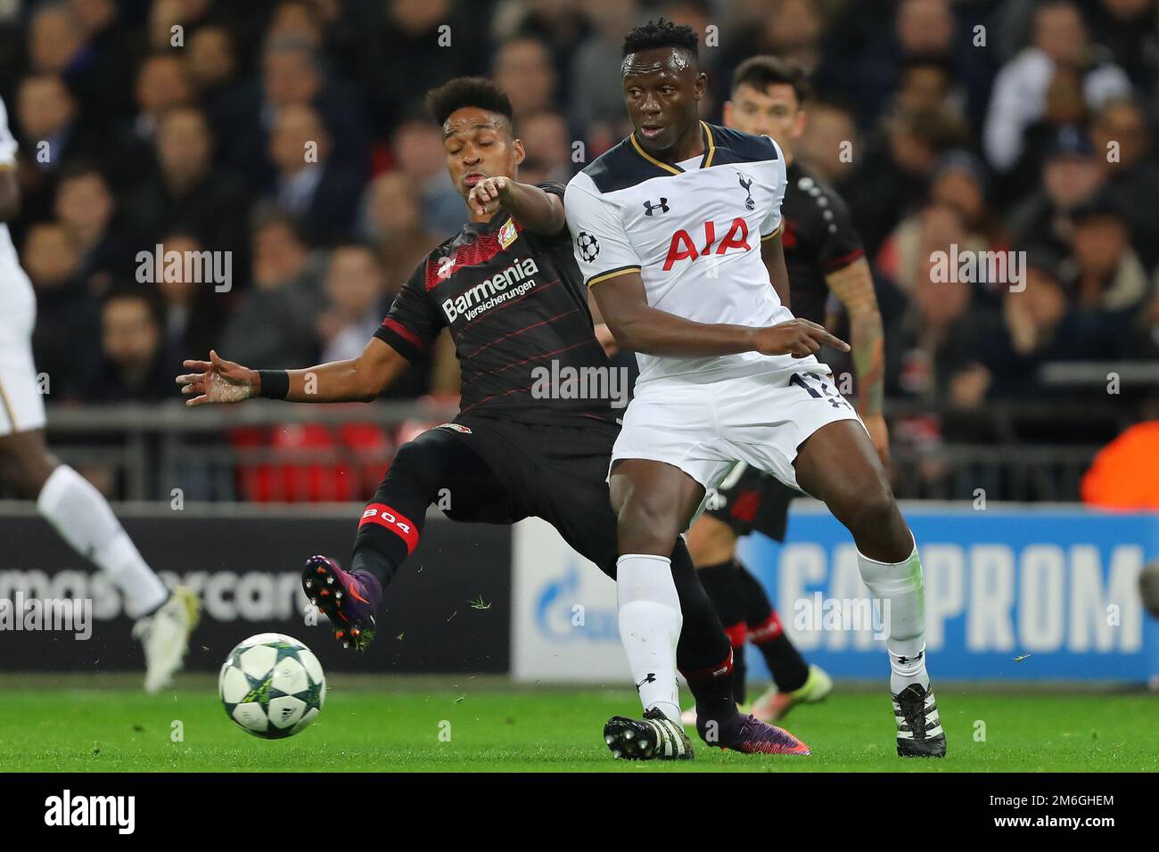 Victor wanyama champions league hi-res stock photography and images - Alamy