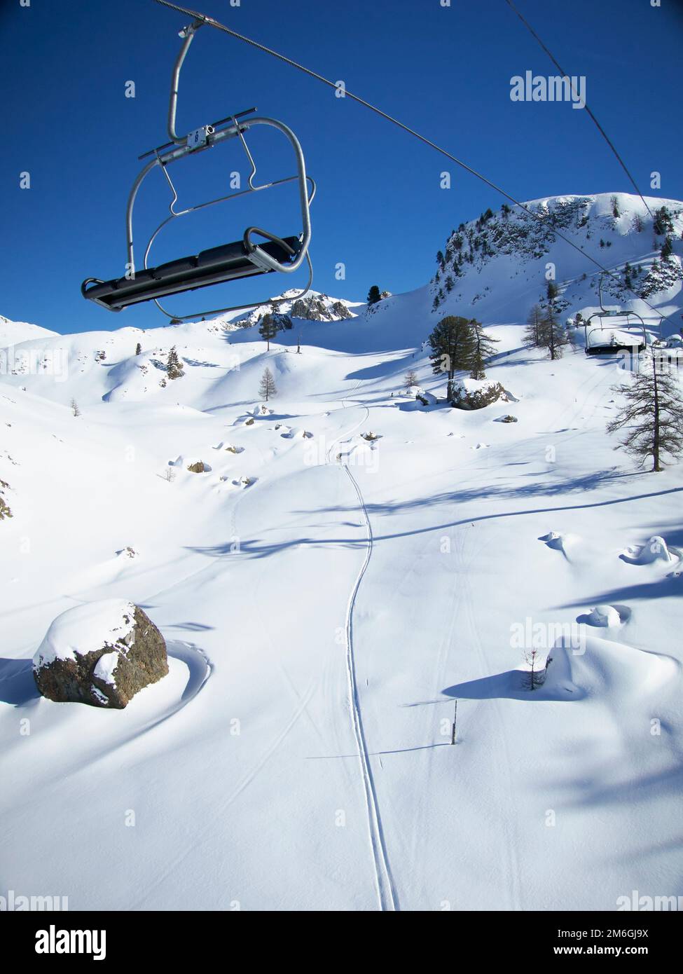 A view from the skit chairlift riding from Sauze d'Oulx to Mont Genevre ...