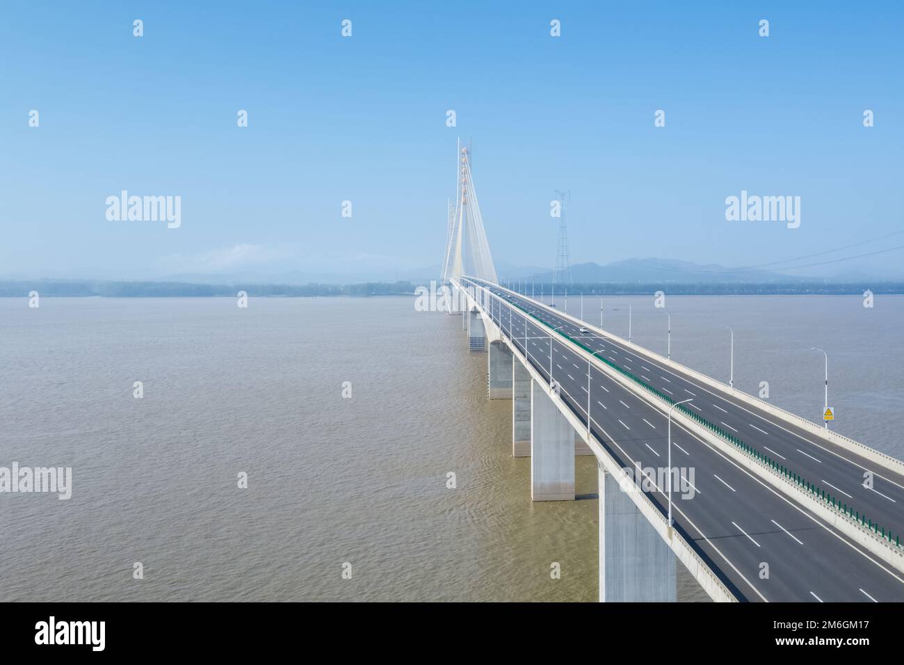 Chizhou Yangtze River Bridge Stock Photo - Alamy