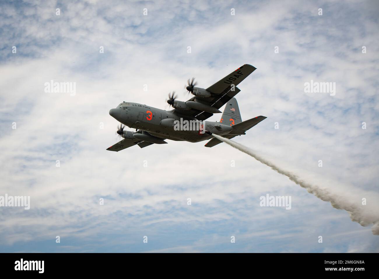 A C-130 from the 153d Airlift Wing equipped with USDA Forest Service ...