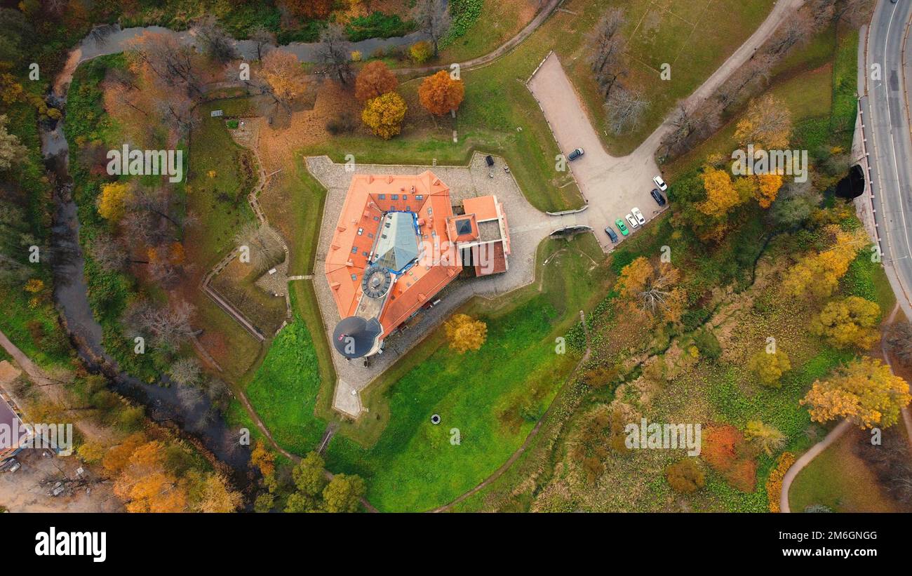 Dominant in the landscape hi-res stock photography and images - Alamy