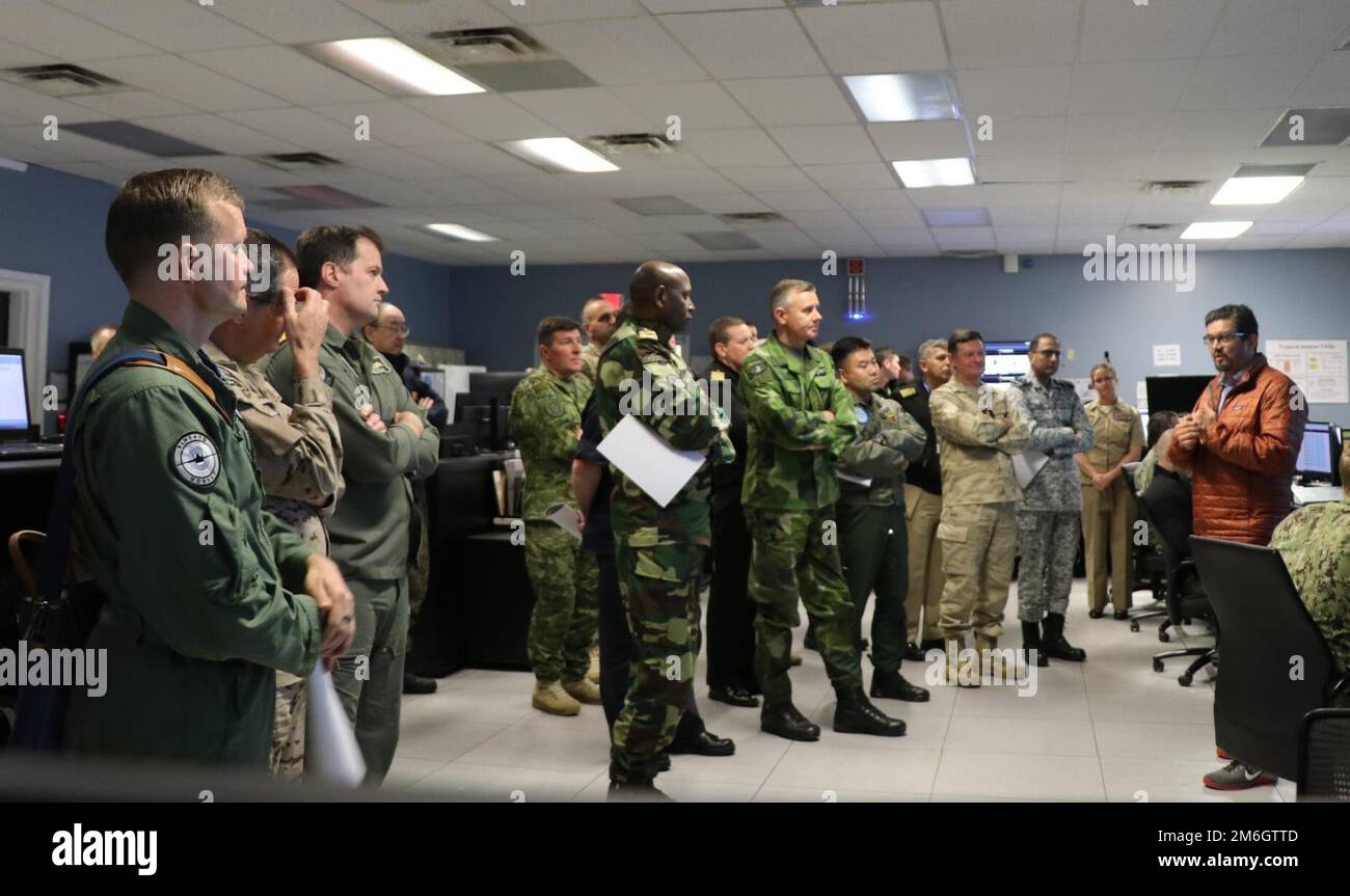 Foreign military officers hi-res stock photography and images - Alamy