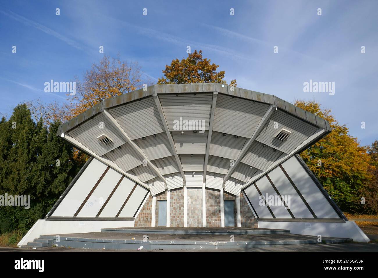 Concert shell on the promenade in Friedrichshafen Stock Photo - Alamy
