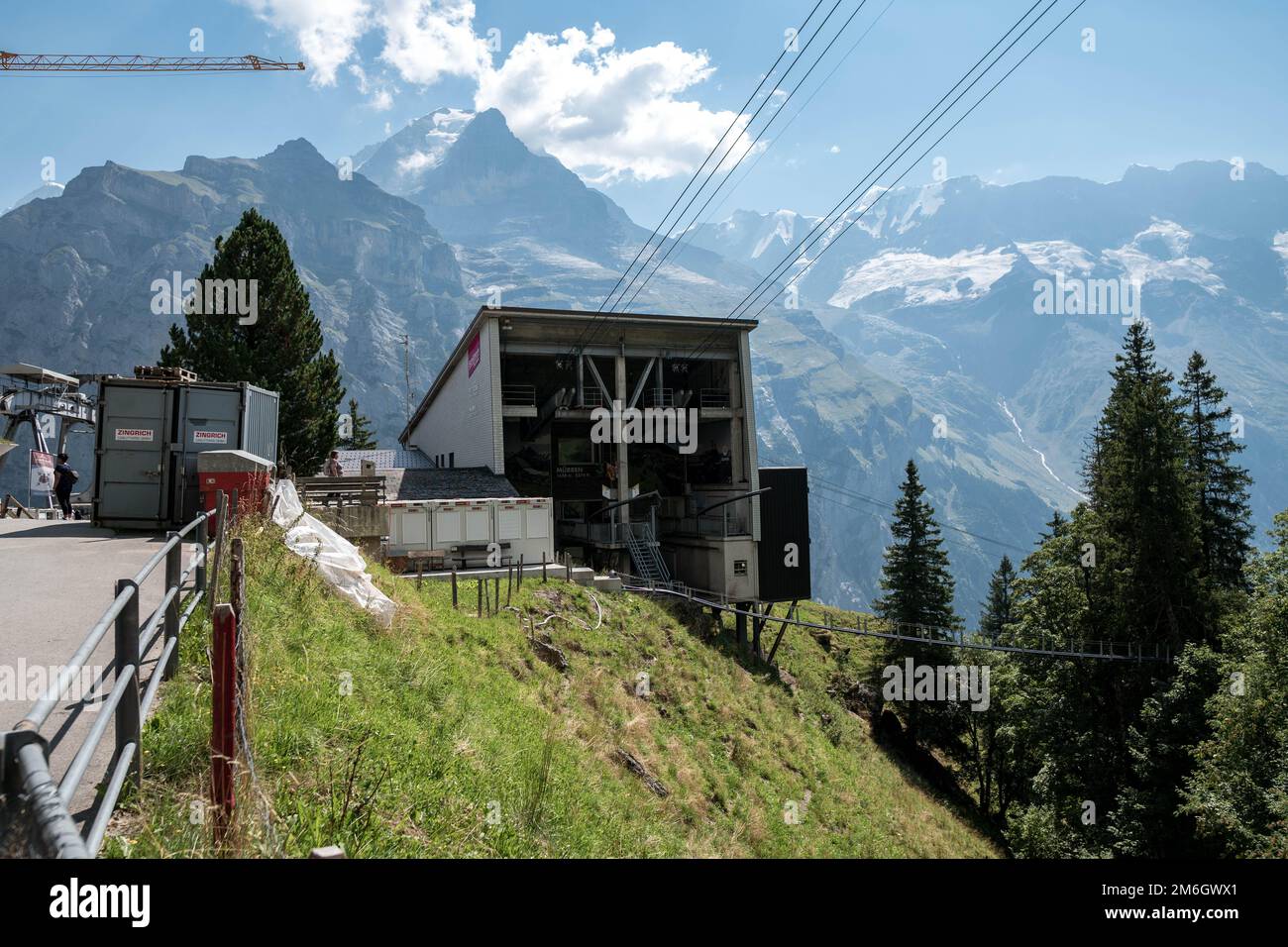 Murren cable car hi-res stock photography and images - Alamy