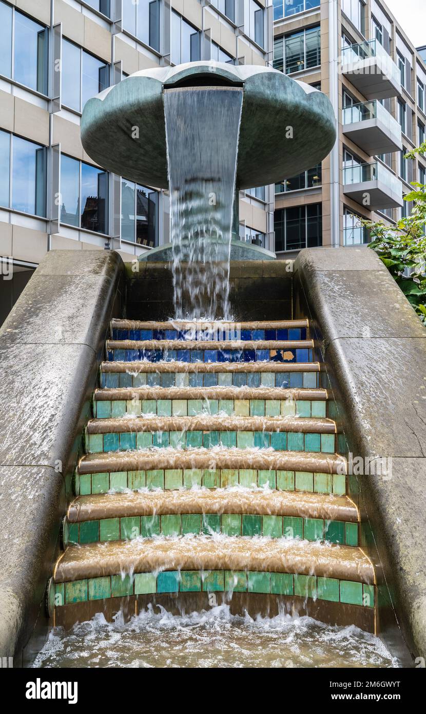 sheffield street scenes Stock Photo - Alamy