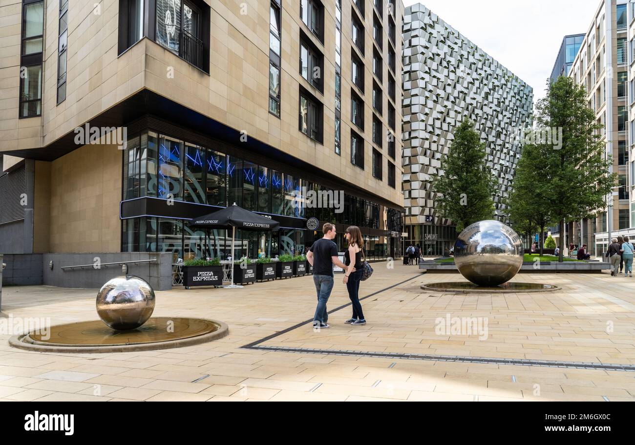 sheffield street scenes Stock Photo - Alamy
