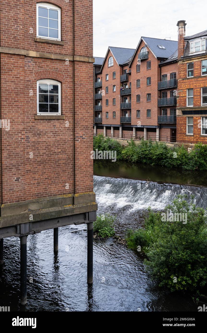 sheffield street scenes Stock Photo - Alamy