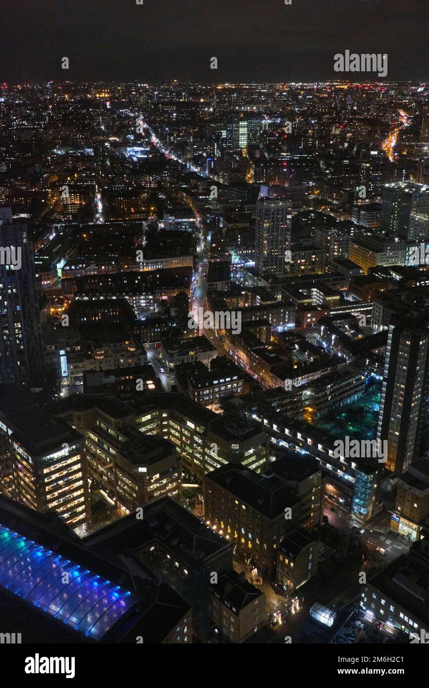 Birds eye view city of london hi-res stock photography and images - Alamy