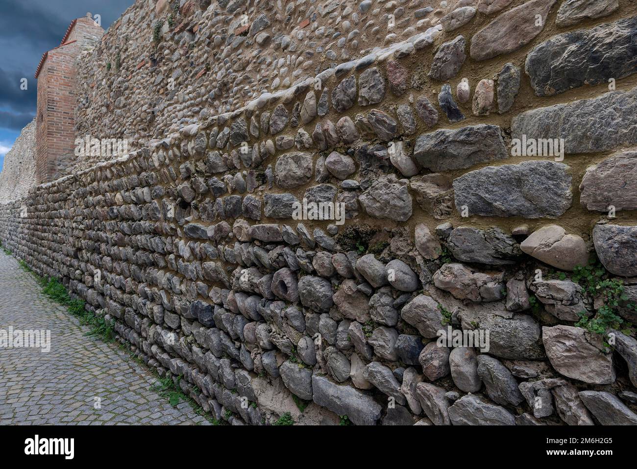 Cemetery wall of the old town cemetery, moated castle am Inn, Bavaria ...