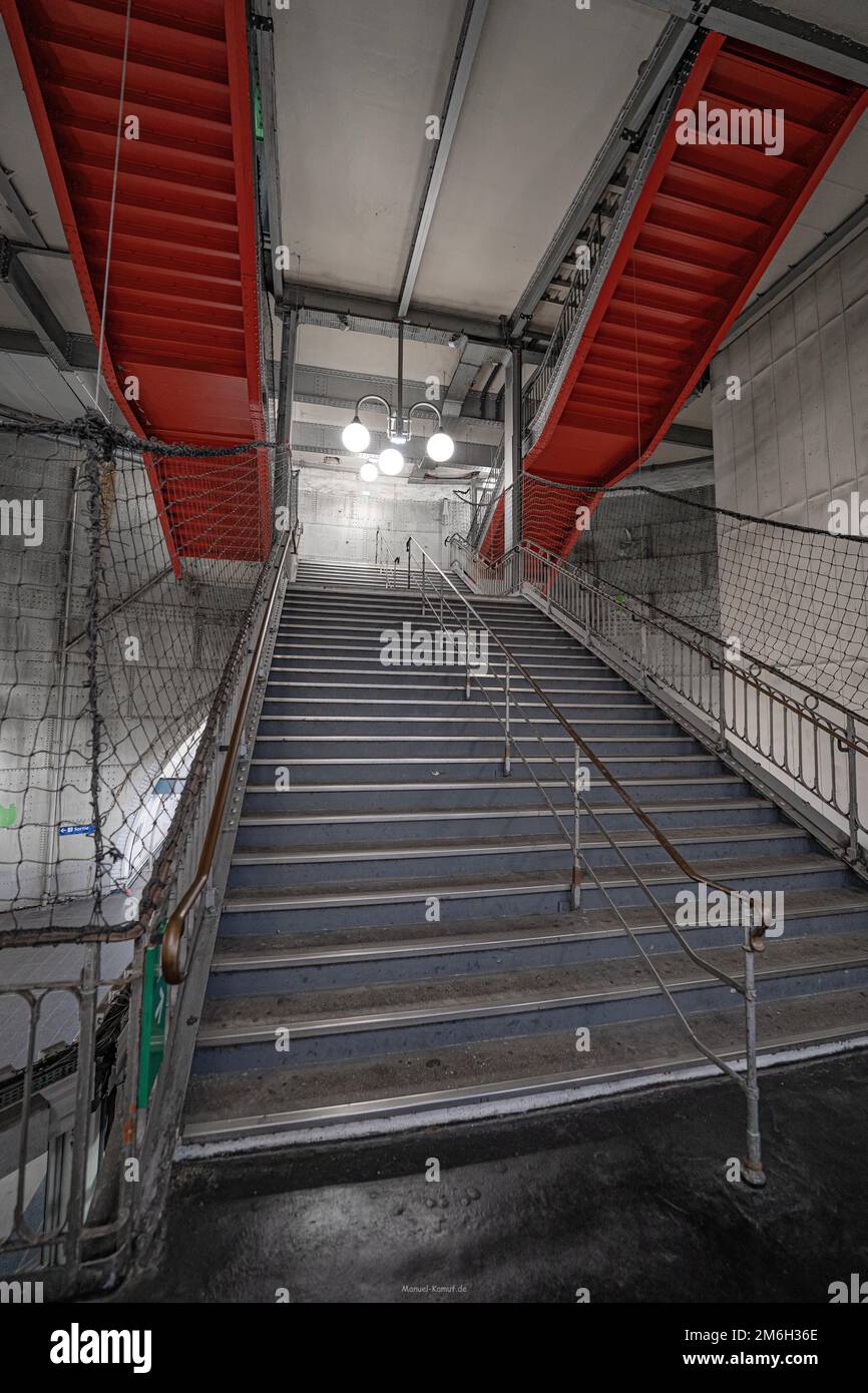 Subway station, Paris, France Stock Photo - Alamy