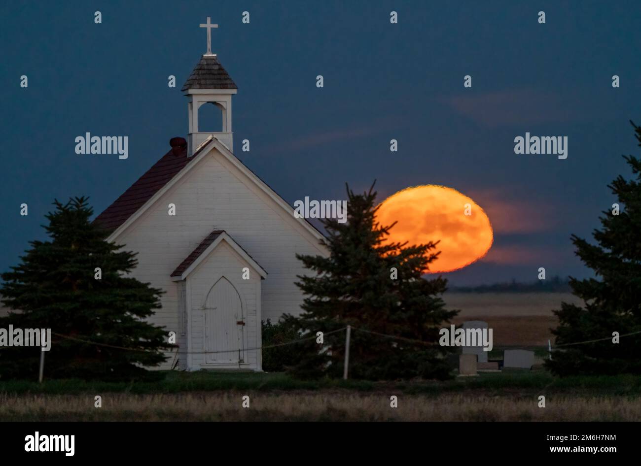 View bright full moon hi-res stock photography and images - Alamy