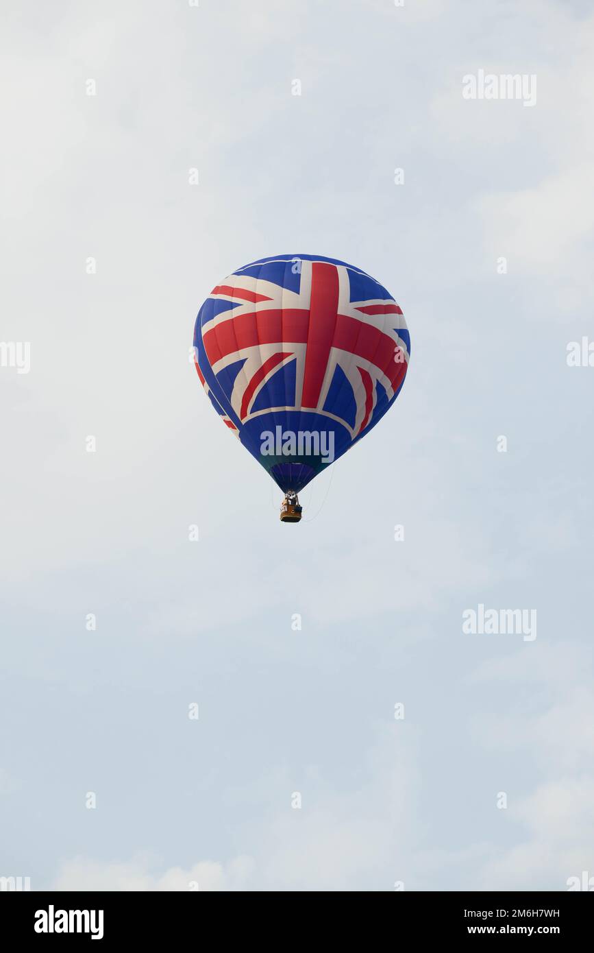 Union Flag Hot Air Balloon in Flight Stock Photo - Alamy