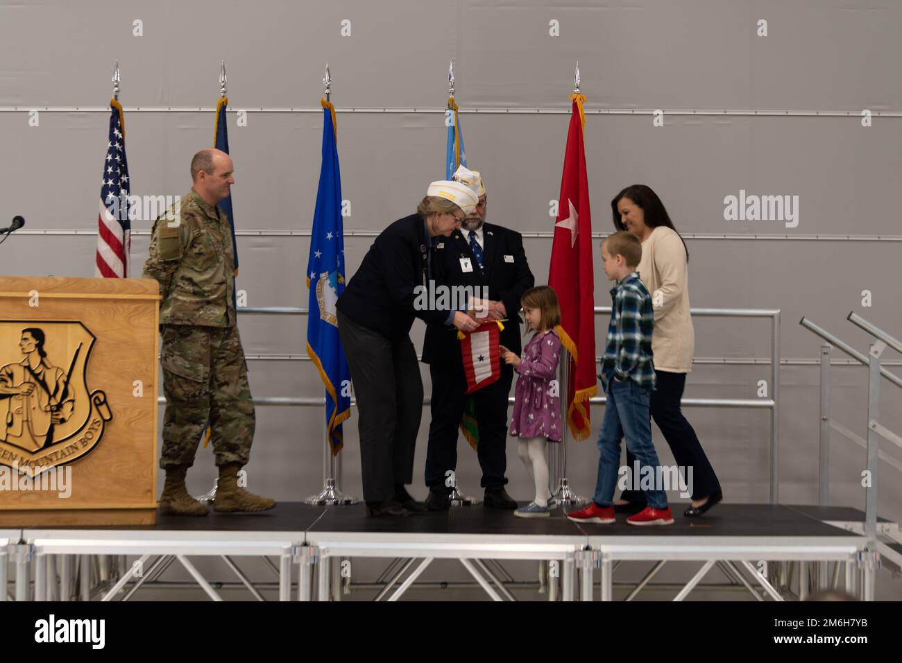 Members of the American Legion present a Blue Star Service Banner to ...