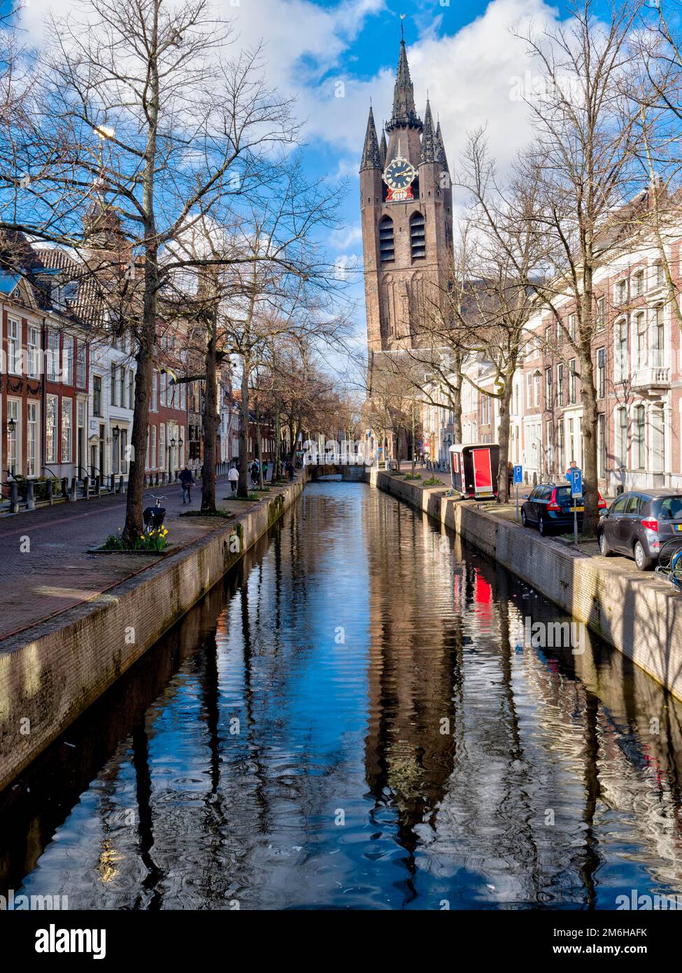Oude Kerk Reformed Church and Canal with Reflection, Delft, Zuid ...
