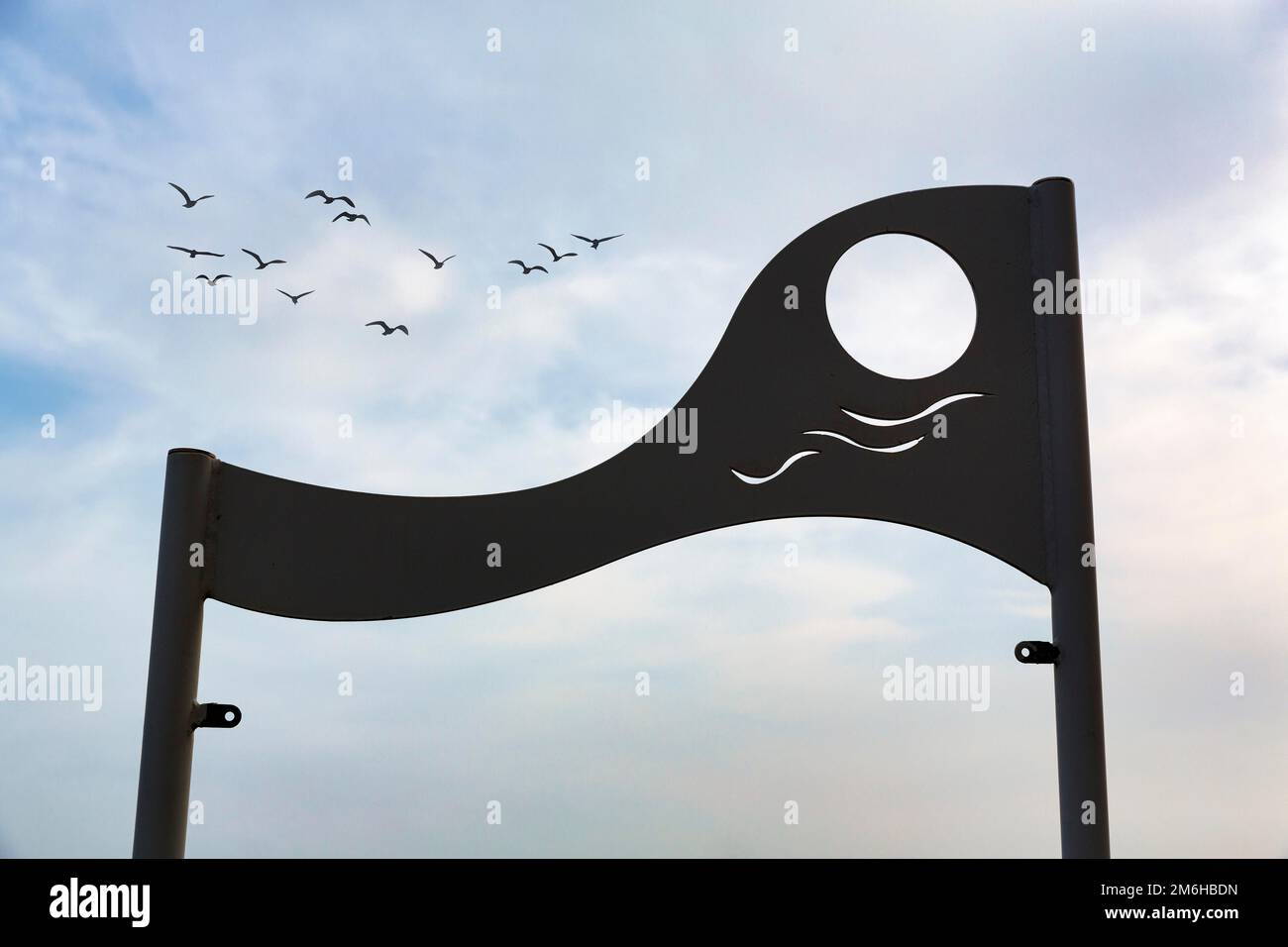 Wave-shaped frame, mounting for information boards, flock of birds ...