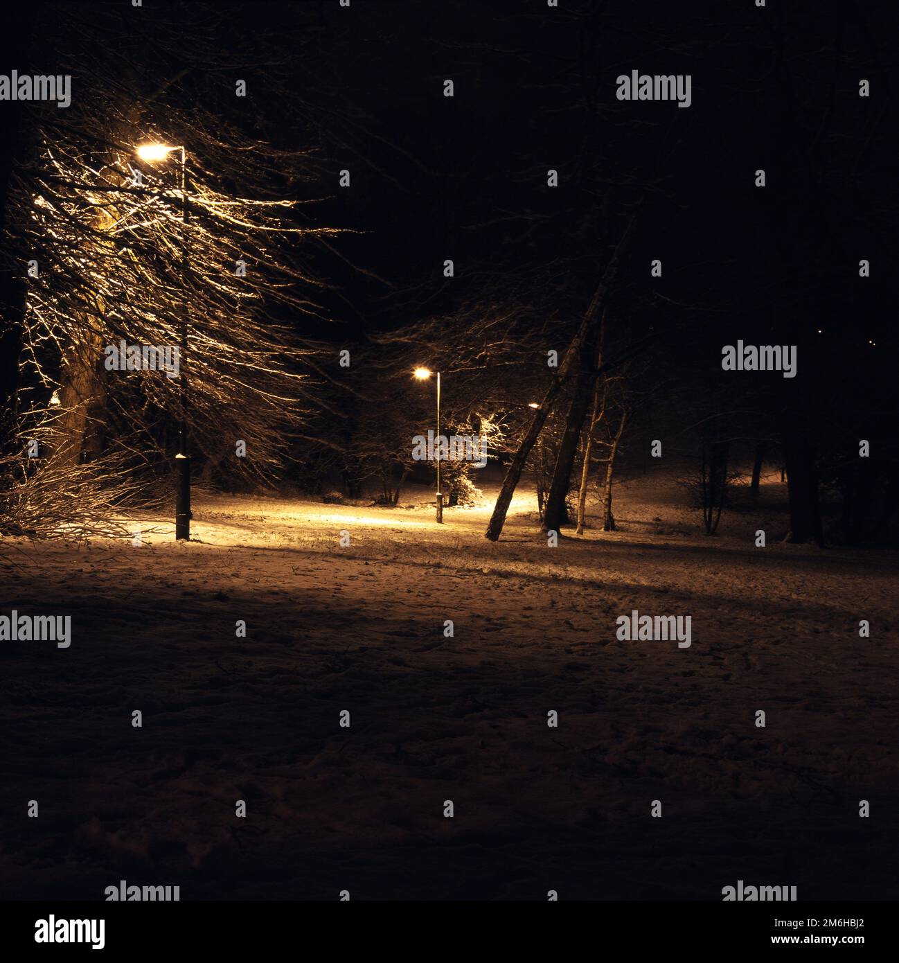 Crime scene london night hi-res stock photography and images - Alamy