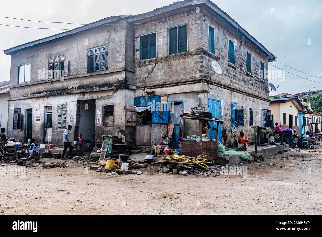 Village life, people, colonial house, Elmina, Gulf of Guinea, Ghana ...