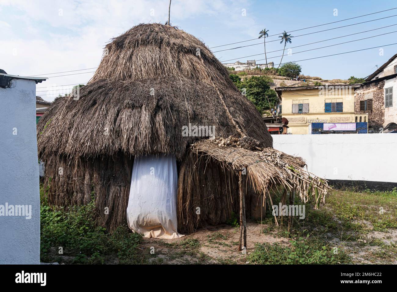 Grass hut, ancestral beliefs, sanctuary of the Goddess of the Lagoon ...