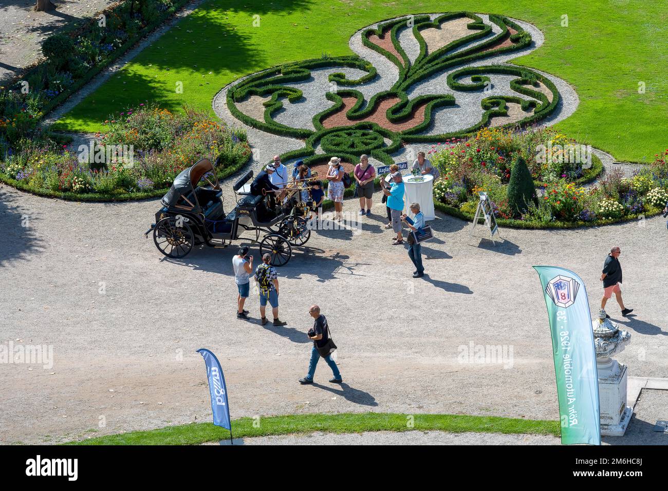 Schwetzingen Palace Park with classic cars, Classic Gala, International ...