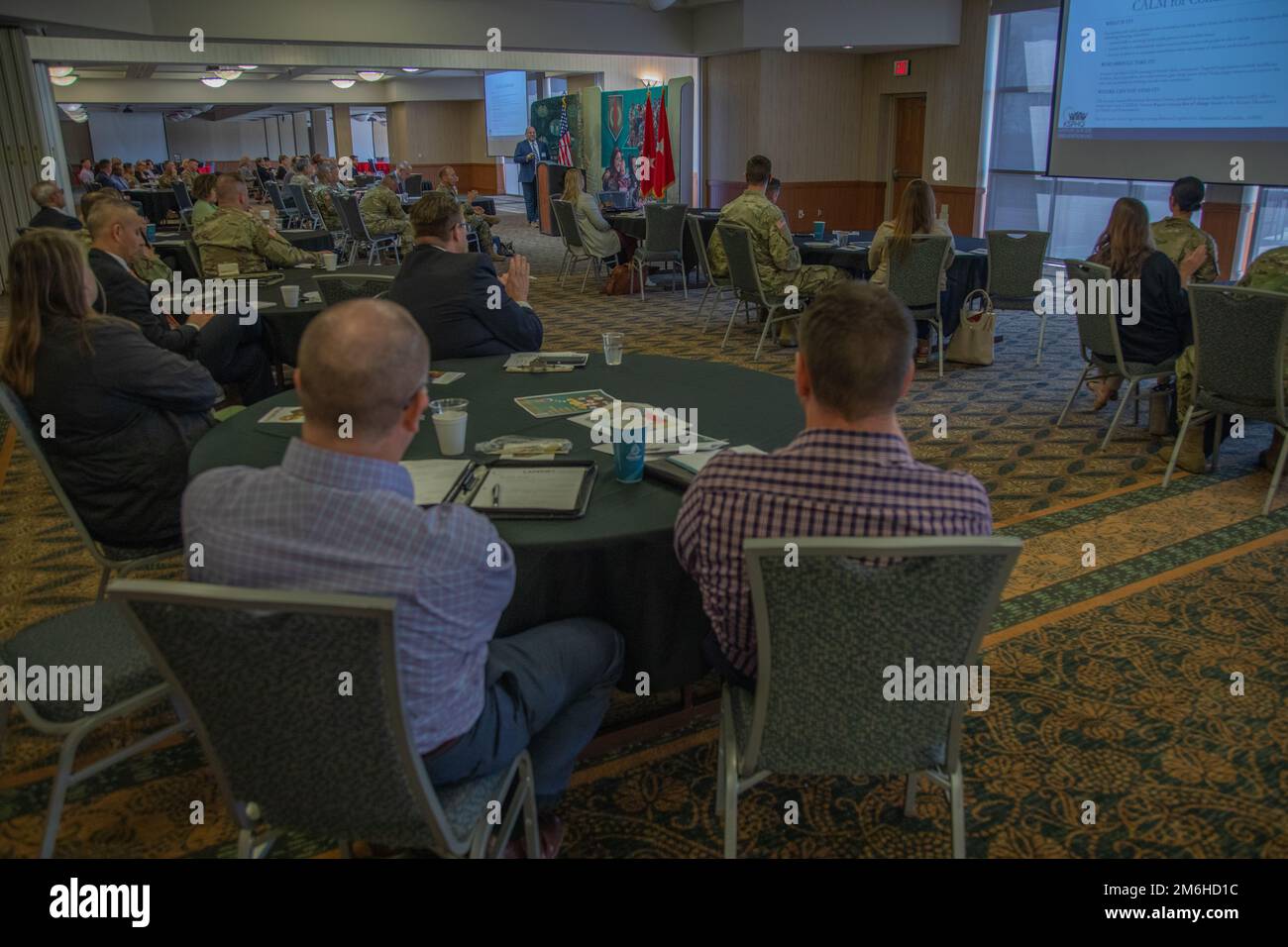 1st Infantry Division Soldiers and local Flint Hills community members ...