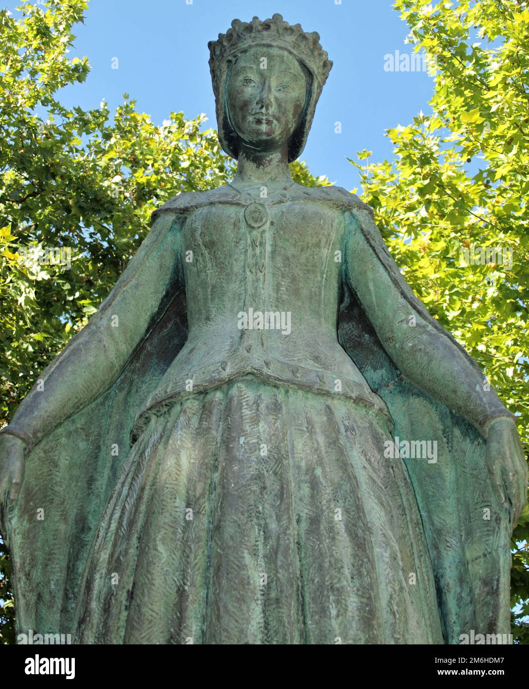 Queen Dona Leonor statue in Beja, Alentejo - Portugal Stock Photo - Alamy