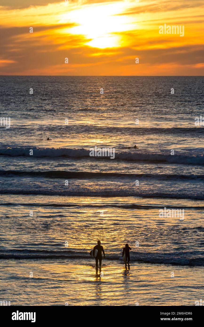 Surfer california sunset hi-res stock photography and images - Alamy