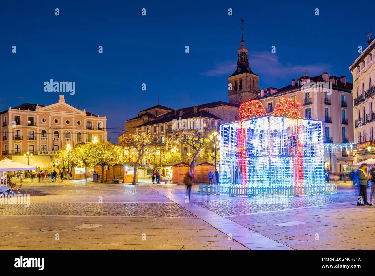 Christmas market, Plaza Mayor, Segovia, Castile and Leon, Spain Stock ...