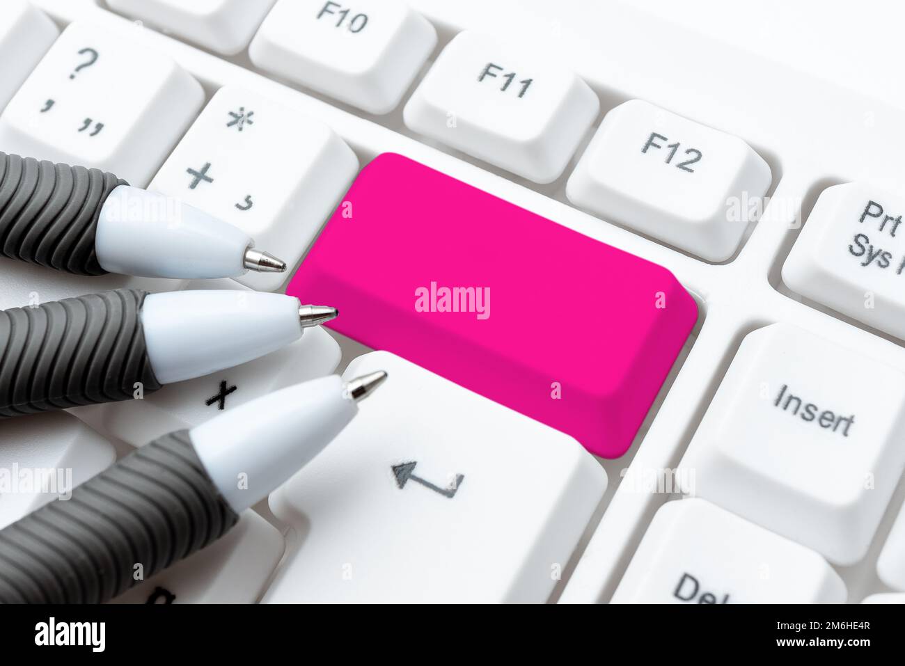 Practicing Speed Typing Accuracy, Testing Typewriting Knowledge ...