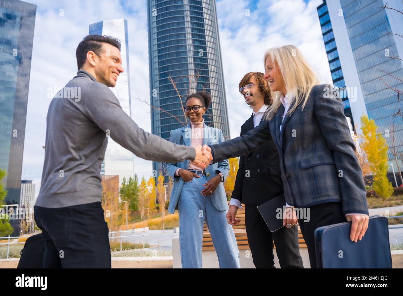 Introducing people hi-res stock photography and images - Alamy